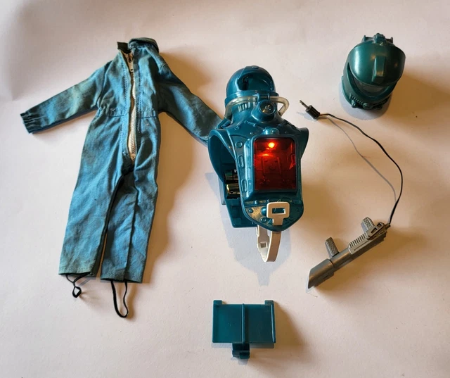 RARE VINTAGE WORKING Palitoy Action Man figure Space Ranger Battle Pack ...