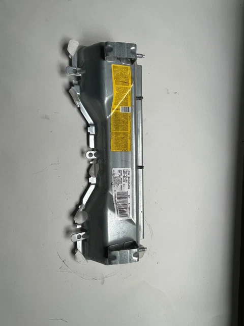 E7 MERCEDES BENZ W212 2015 Module de Sécurité sous Partie Genou ...