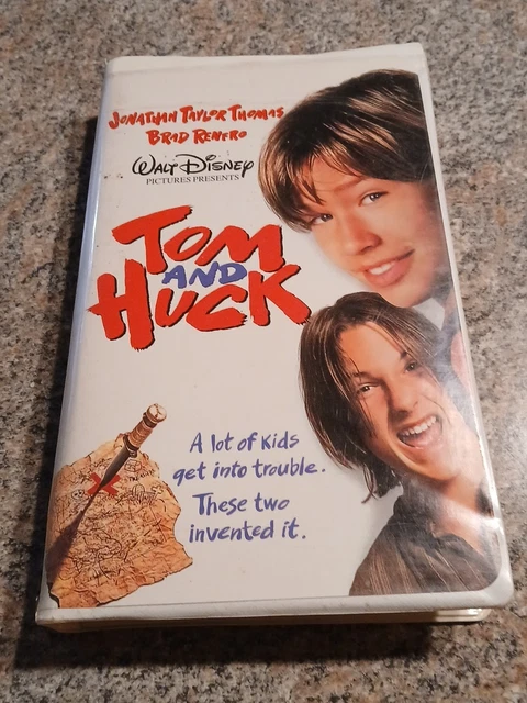 TOM AND HUCK (VHS, 1996, Clam Shell) £9.03 - PicClick UK