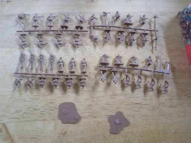 AIRFIX WW2 RUSSIAN Infantry HO/OO scale £6.50 - PicClick UK