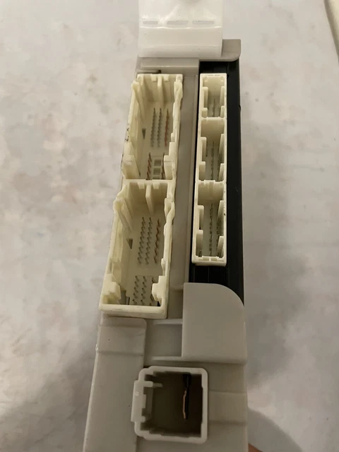 2013 LEXUS RX350 Multiplex Network Body Control Module 89221-48530 $150 ...