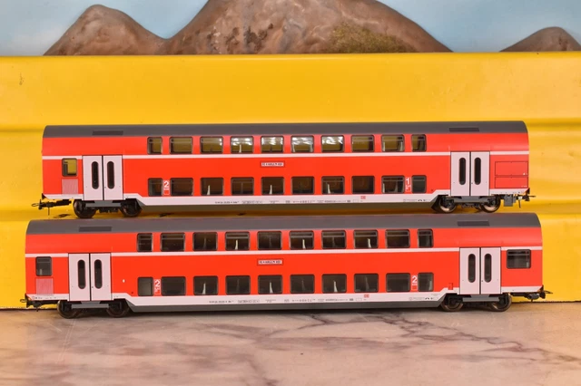 FLEISCHMANN H0 4-ACHS DoSto Personenwagen der DB 1.&2.Klasse 2-tlg. EUR ...