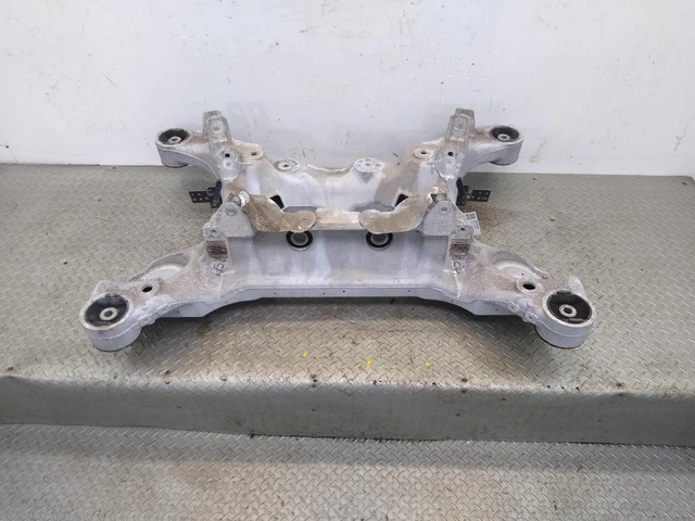 LAND ROVER RANGE ROVER SPORT REAR SUBFRAME 3.0L Diesel Estate LR086154 ...