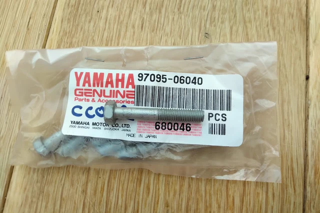 NEW GENUINE YAMAHA Bolt 97095-06040 TZ250N Handle Bar Bolt £3.75 ...