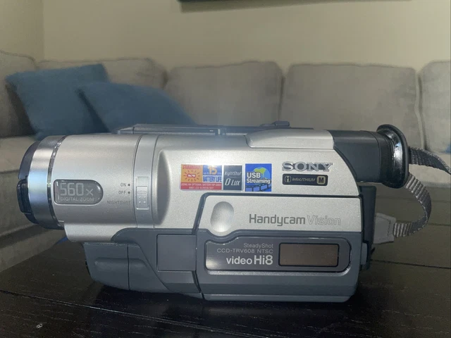 CAMÉSCOPE ANALOGIQUE SONY Handycam CCD-TRV608 Hi-8 EUR 147,54 - PicClick FR