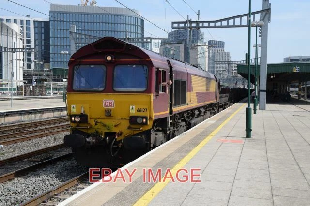 PHOTO GM (Emd) Class 66/0 Co-Co No.66 127 Of Dbc In Debranded Ews ...