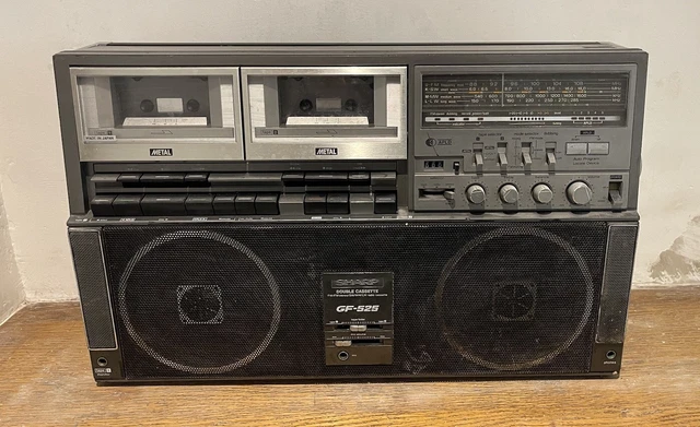 VINTAGE SHARP GF-525 Double Cassette Boombox - Retro Portable Radio £ ...