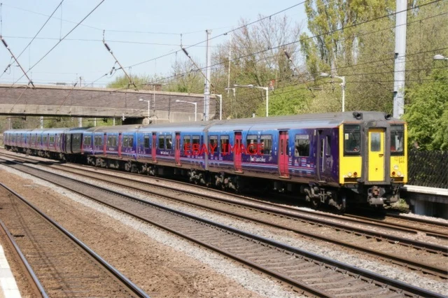 PHOTO CLASS 3174-Car Emu No 317 345 Driver John Webb At Welham Green On ...