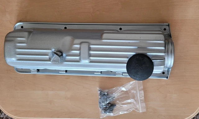 FORD CAPRI PINTO Rocker Cover 2.0 with Gasket And Bolt Set £20.07 ...