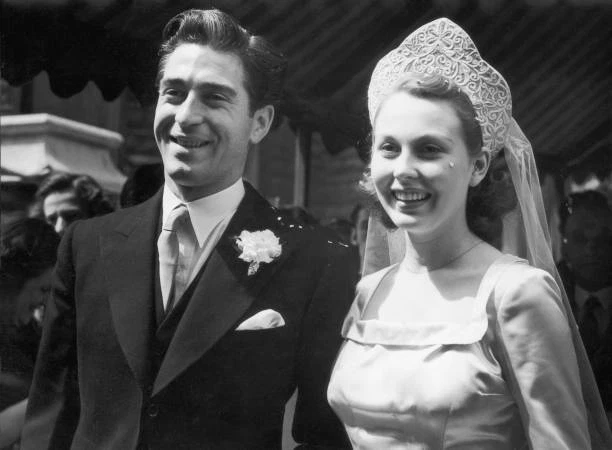 IRISH ACTOR DERMOT Walsh film actress Hazel Court after their w- 1957 ...