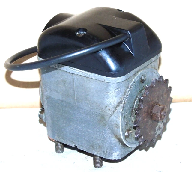 VINTAGE LUCAS RS1 Magneto Good Spark Suit Lister D / A / B Stationary ...
