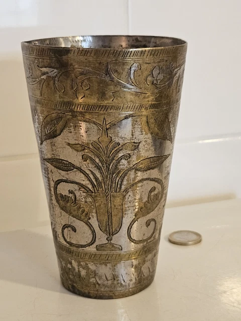 GRAND VERRE À LASSI Gravé Main 14cm Tibet Népal Inde Himalaya Asie ...