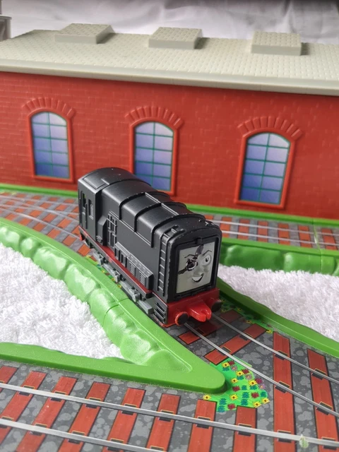 DIESEL ERTL UNIQUE Thomas The Tank Engine & Friends Die Cast Train ...