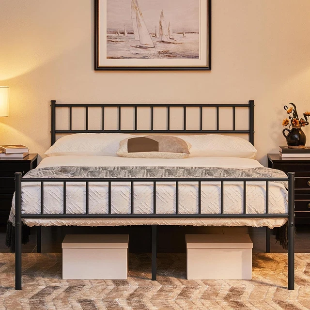 Yaheetech Double Metal Bed Frame 4ft6 Modern Style Bed Frame With