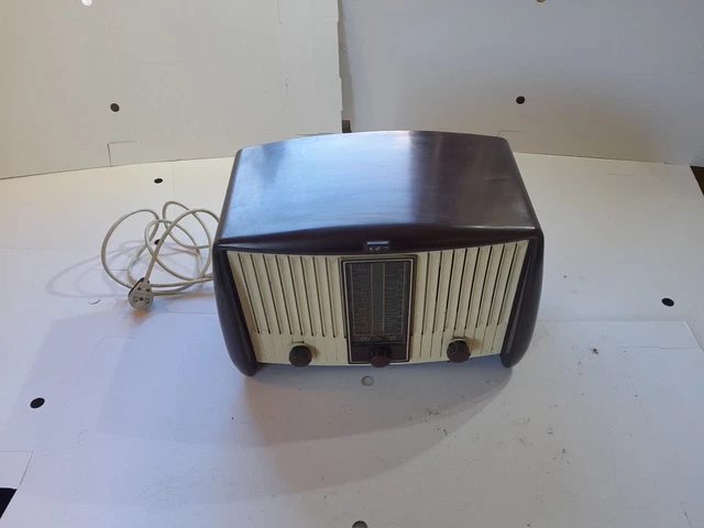 VINTAGE BUSH BAKELITE radio Untested £25.00 - PicClick UK