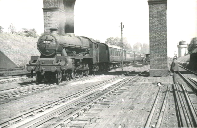 RAILWAY PHOTO LMS Jubilee Class No 5587 BARODA at Bushey 1937 £1.63 ...