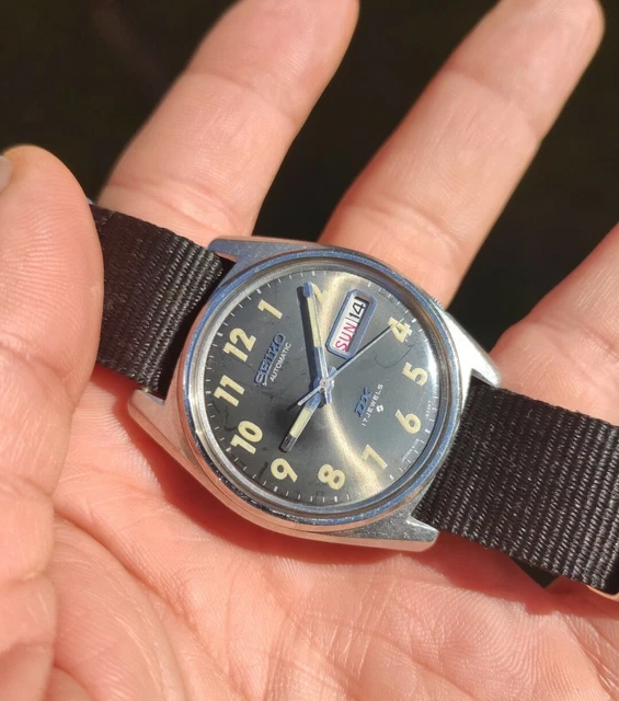 VINTAGE SEIKO DX MACV-SOG Vietnam era 6106 8219 1969 Daini Seikosha ...