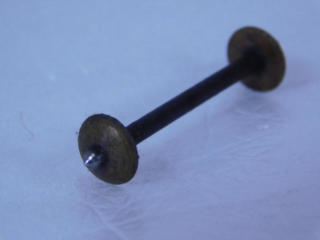 VINTAGE SINGER 12K Fiddlebase Sewing Machine Bobbin For Boat Shuttle £ ...