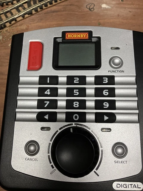 HORNBY DCC R8213 Select Digital Controller £46.00 - PicClick UK