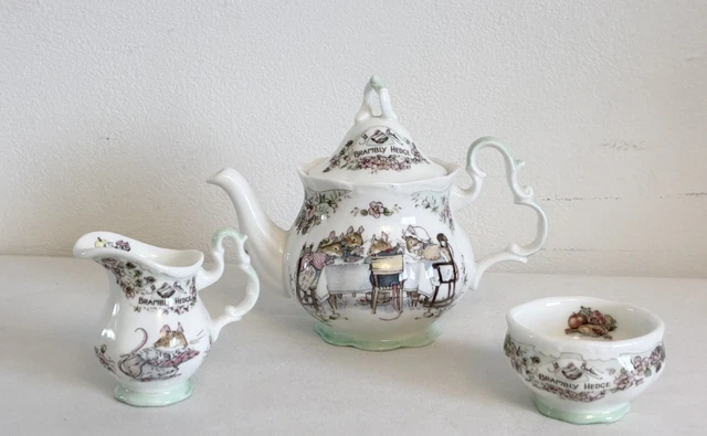 ROYAL DOULTON VTG Brambly Hedge Miniature Tea Service Teapot Milk Jug ...