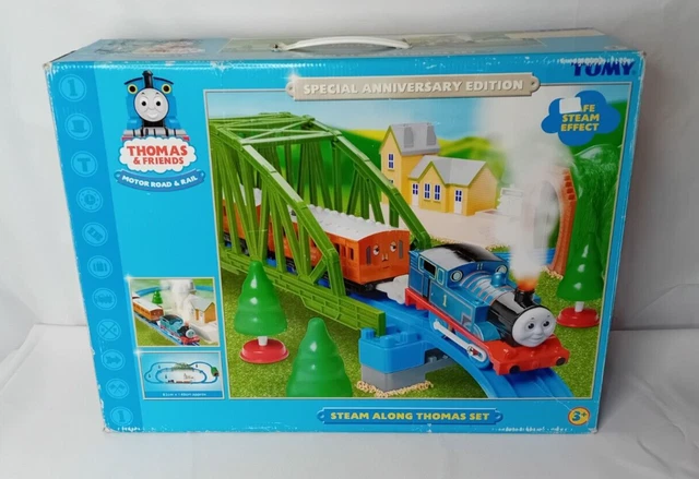 THOMAS & FRIENDS Motor Road And Rail Steam Along Thomas 60th ...