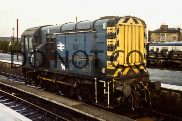UK DIESEL TRAIN Railway Photograph Of Class 08 08620 Loco. Rm08-200 £1. ...