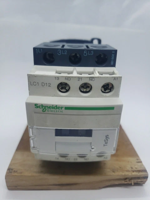 SCHNEIDER ELECTRIC LC1D12 12 AMP contattore 3 poli, 7,5 CV @ 460v IEC 3 ...