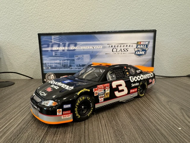 2000 DALE EARNHARDT #3 GM NHOF Hall of Honor 1:24 NASCAR action en ...