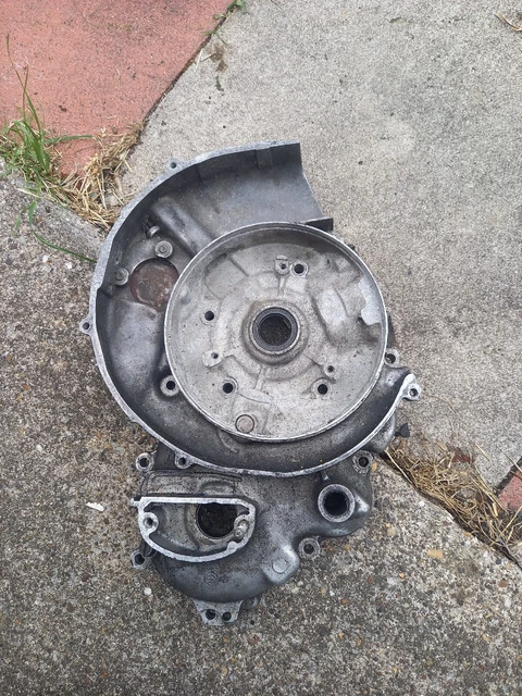 VESPA PX 200Cc Engine Casing Mag Side Only. . Used Part. Px T5 Pe T5. £ ...