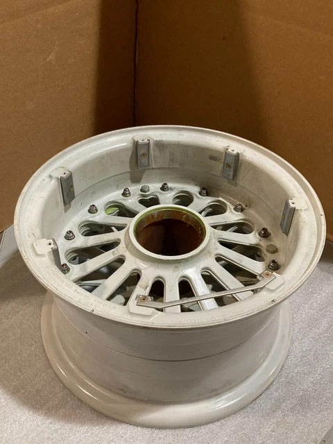 DE HAVILLAND AIRCRAFT BF Goodrich Aluminum Wheel Assembly P/N 73210001 ...