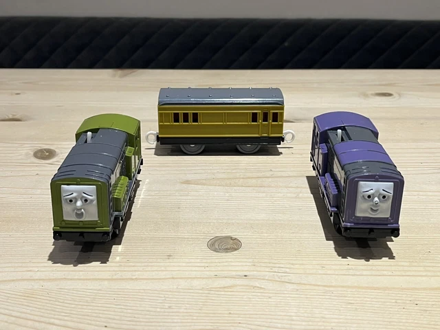 THOMAS TRACKMASTER SPLATTER & DODGE battery trains £21.00 - PicClick UK