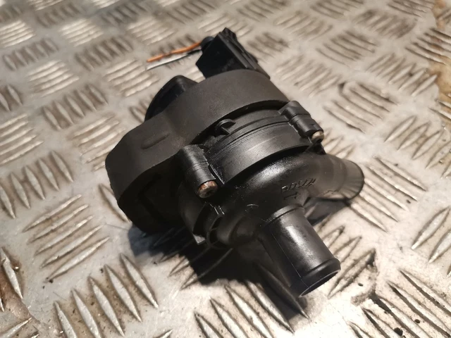 MERCEDES-BENZ W251 R 320 CDI Eau Circulation Pompe Moteur 1718350064 ...