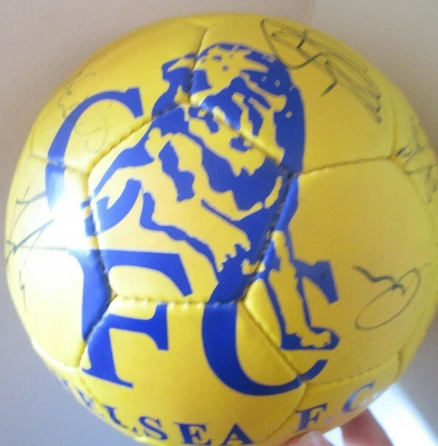CHELSEA FC 2003-2004 Squad Signed Football Ball with COA /bi £189.99 ...