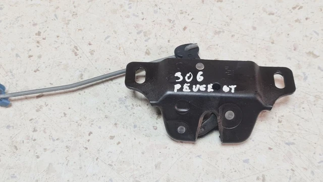 PEUGEOT 306 1994 Tailgate trunk boot lock catch latch DVR31733 £26.39 ...