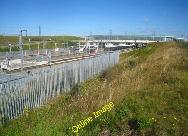 PHOTO 6X4 EBBSFLEET International Station Northfleet c2012 EUR 2,53 ...