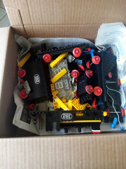 TRAIN TRENO LEGO 182 Da Costruire Pezzi Mancanti Leggi!!! EUR 21,50 ...