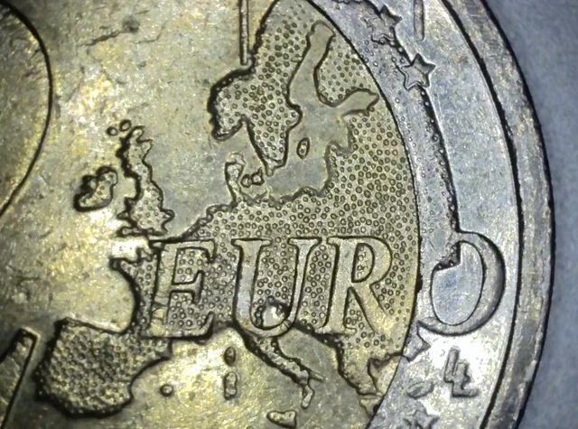 VERY RARE 2011 2 Euro Error Coin From Luxembourg £35.00 - PicClick UK