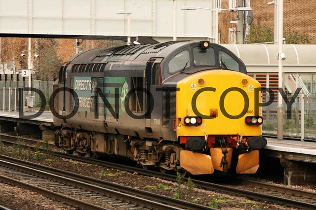 UK DIESEL TRAIN Railway Photograph Of Class 37 37606 Loco. Rm37-1508 £1 ...
