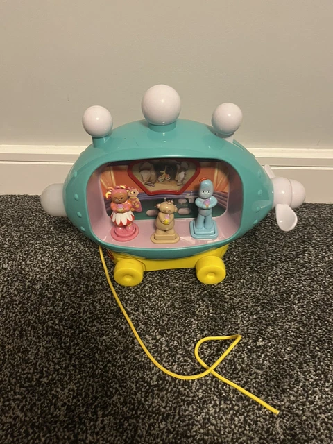 CBEEBIES IN THE Night Garden Pull Along Pinky Ponk Light Sound ...