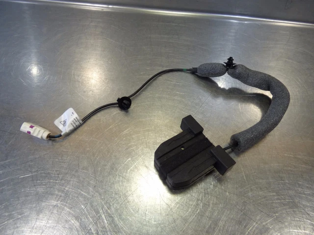 PORSCHE BOXSTER CAYMAN 981 991 911 Antenne GPS PCC _ 99164705301 EUR 55 ...