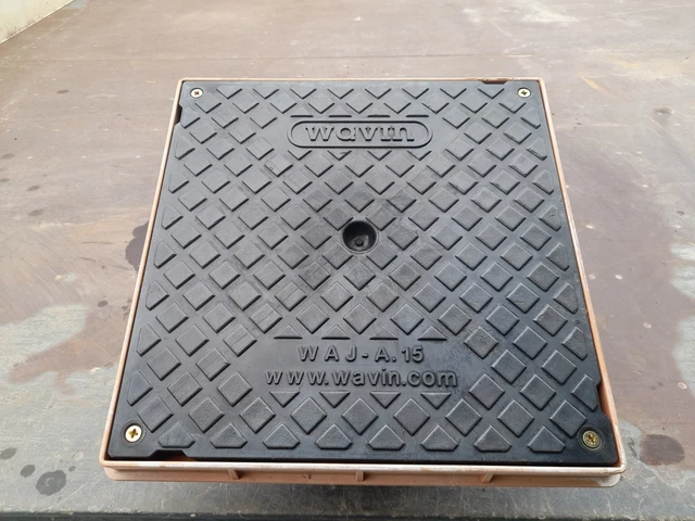 WAVIN OSMA WAJ-A15 manhole cover and frame £40 Used £42.28 - PicClick UK