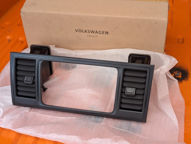 VW TRANSPORTER T6 Dashboard Centre Panel With Air Vents NEW GENUINE Ex ...