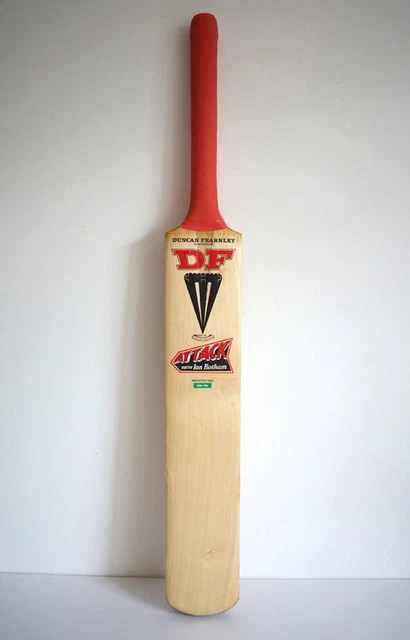 VINTAGE DUNCAN FEARNLEY ATTACK with Ian Botham cricket bat SH £99.00 ...