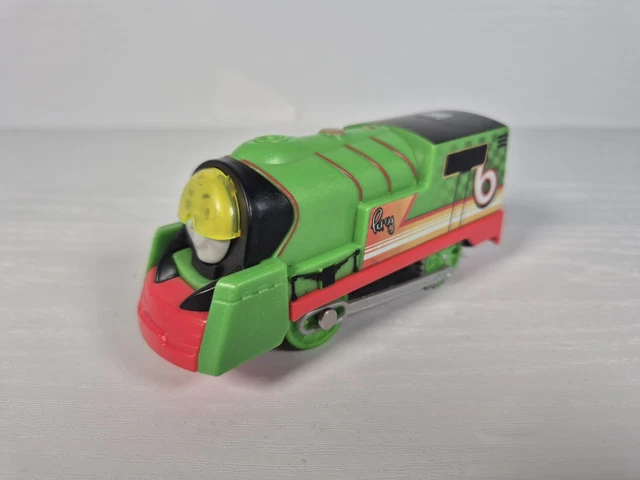 TRACKMASTER TURBO PERCY Thomas The Tank Engine Mattel 2017 Motorised ...