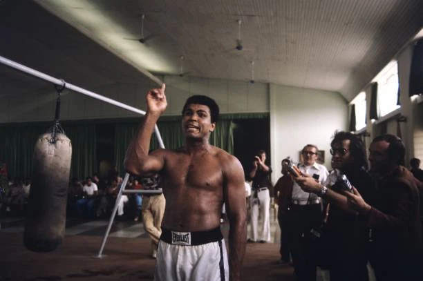 MUHAMMAD ALI TRAINING before fight vs George Foreman at the - 1974 Old ...