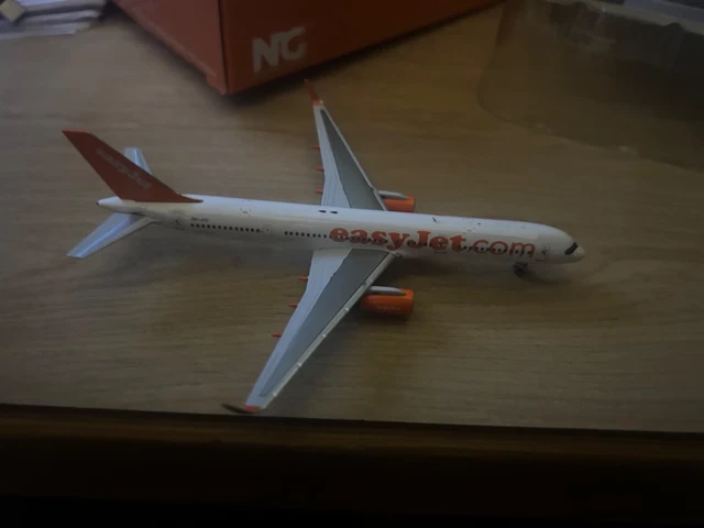 NG MODELS 1/400 Easyjet B752 / OH-AFI £52.00 - PicClick UK NG MODELS 1/400 Easyjet B752 / OH-AFI £52.00 - PicClick UK
