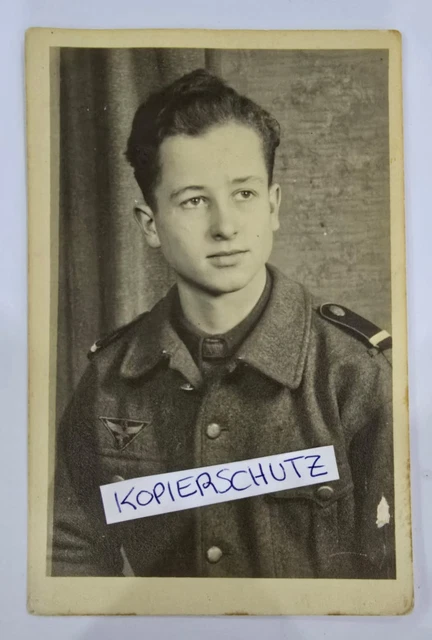 FOTO PORTRAIT WEHRMACHT Jugend Junger Soldat Flakhelfer luftwaffe 2.WK ...