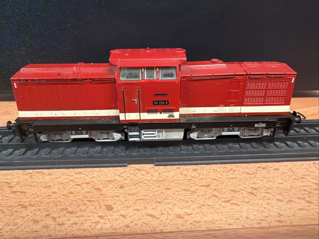 ROCO H0 62815 Diesellok BR 110 226-8 der DR digital DC EUR 105,00 ...