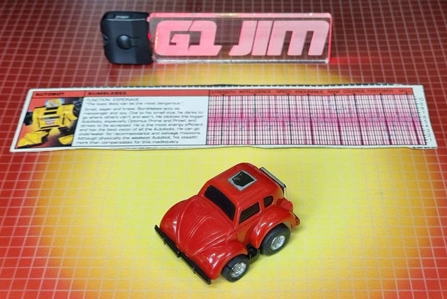 VINTAGE HASBRO TRANSFORMERS G1 Mini Autobot Red Bumblebee w/Techs $60. ...
