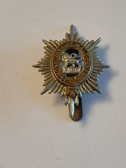 WW1 / WW2 British Army WORCESTERSHIRE REGIMENT White Metal & Brass Cap ...